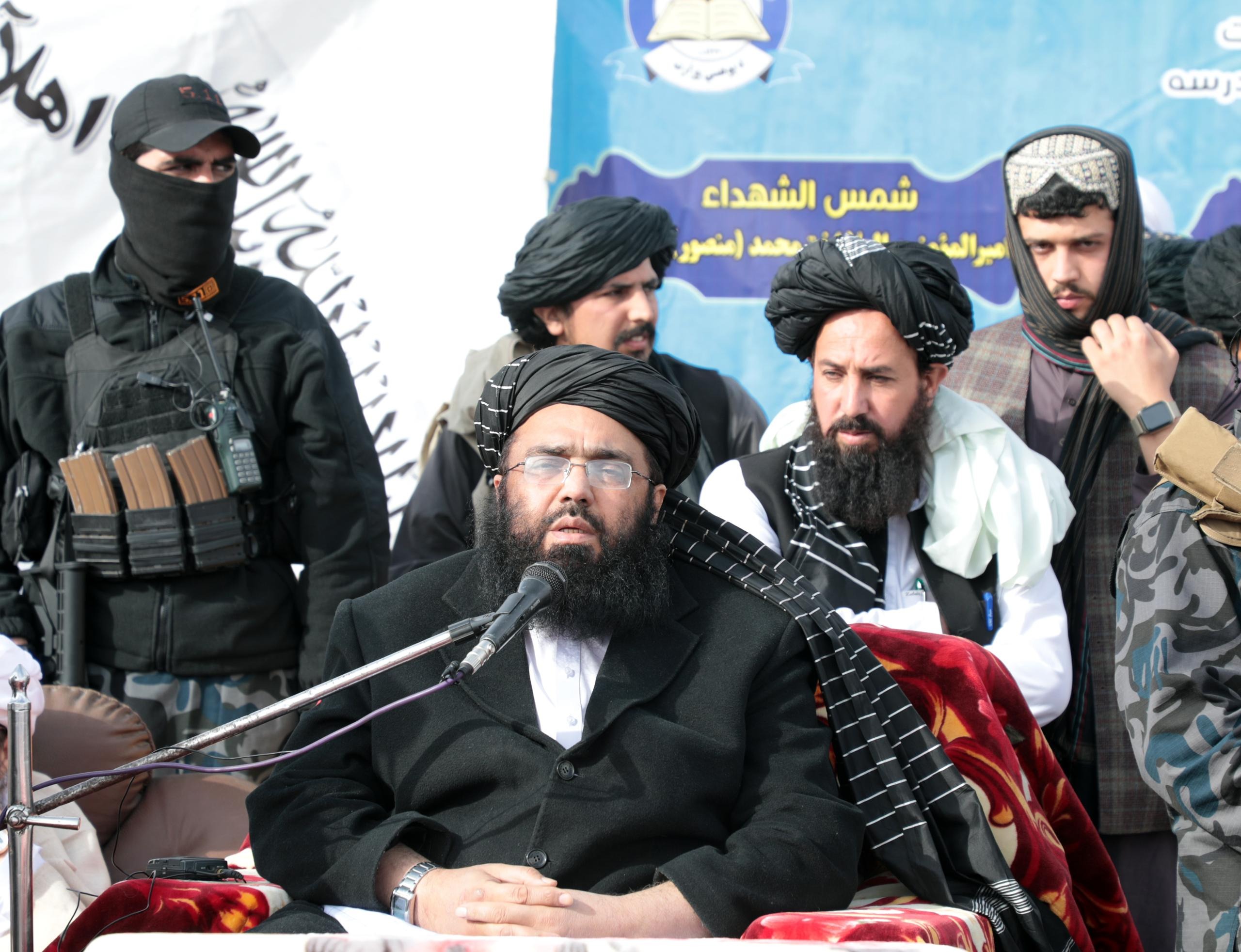 Mawlawi Abdul Kabir participates and address the graduation ceremony of ...